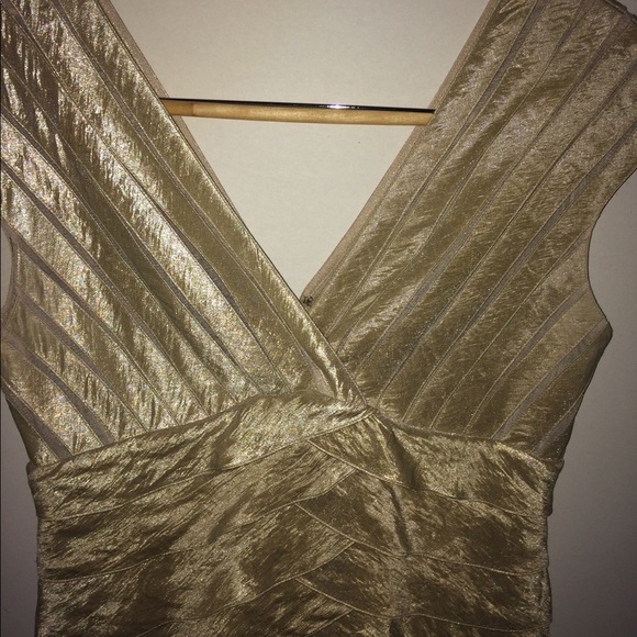 Cache | Dresses | Cache Cocktail Dress In Metallic Gold | Poshmark